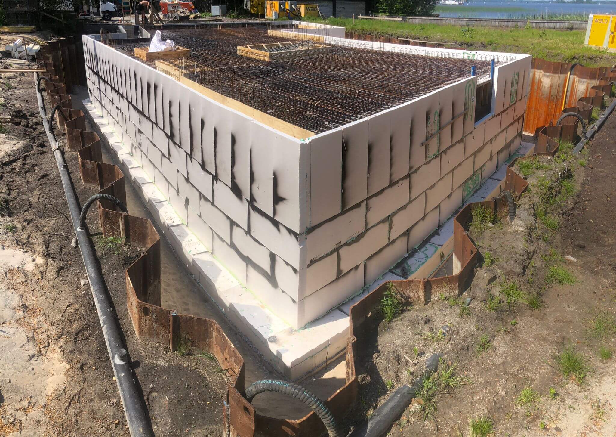 kelder Liquid rubber en isoleren | innovatief systeem voor uw kelder